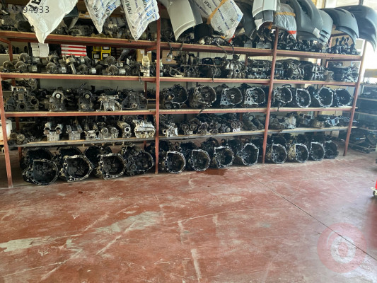 Renault Clio Bradvay Megan Çıkma Şanzuman otocikma.com' da - 1494933