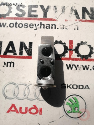 5q0816679b Audi A3 2020 Klima Borusu Birleştirme Valfi otocikma.com' da ...