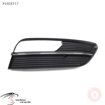 Audi A3 Sağ Ön Sis Farı Çerçevesi 8v3807682a otocikma.com' da - 1608357