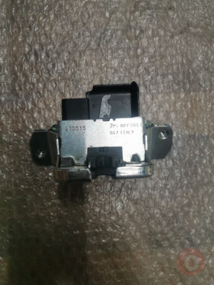 7P0827505N 7P0827505G 7P0827505L 7P0827505Q BAGAJ KAPAĞI KİL Çıkma ...