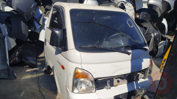 Hyundai H 100 Örümçek Kasa Çıkma Hatasız Ön Tampon Demiri otocikma.com ...