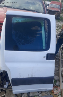 1998 Citroen Berlingo 1.9 Çıkma Sağ Sürgülü Kapı Çıkma Yedek Parçaları ...
