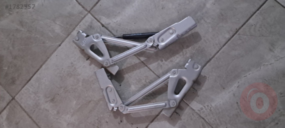 Peugeot 407 Bagaj Amorti̇sörü Orji̇nal Çikma Pejo otocikma.comda - 1782557