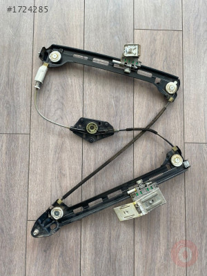Çıkma Kapı Cam Krikosu Sağ Arka Passat Cc otocikma.com' da - 1724285