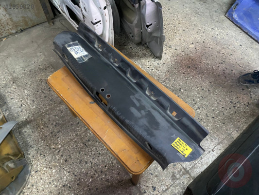 Renault Megane 2 Bagaj Kilidi Plastiği Orijinal Çıkma otocikma.com' da ...