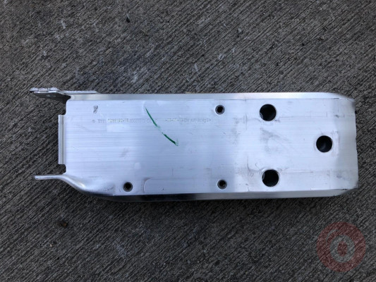 Bmw F20-f30 Sağ Tampon Babası Sıfır 51117266192 otocikma.com' da - 1981743