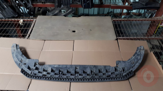 Audi A3 Sedan Ön Tampon Spoiler Çıkma 8v5807233b otocikma.com' da - 1928025