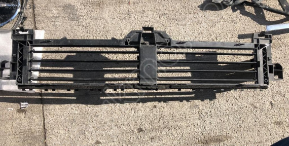 MERCEDES W177 RADYATÖR IZGARASI A1778850003 Çıkma Yedek Parça Fiyatları ...