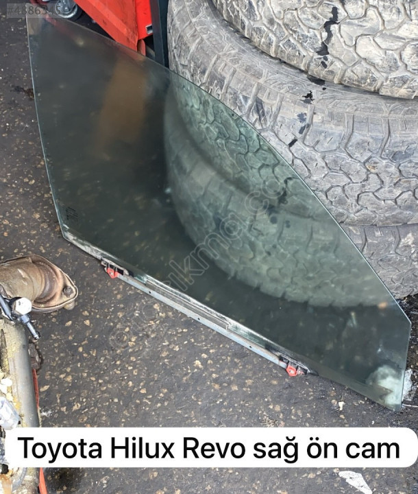 TOYOTA HİLUX REVO SAĞ ÖN CAM (XS1706S26) Ankara | Oto Çıkma