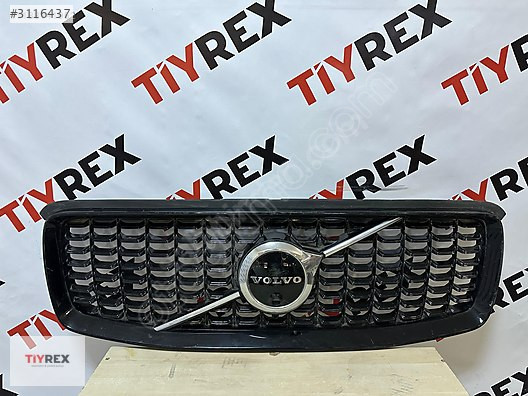 Volvo Xc90 Ön Panjur 32368157 otocikma.comda - 3116437