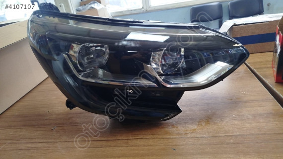 Megane 4 Sağ Far Sıfır Orjinal 260100141r otocikma.com' da - 4107107