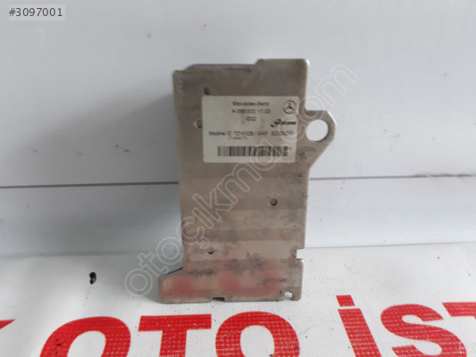 Mercedes C 205 Coupe Yağ Soğutucu A0995001900 otocikma.com' da - 3097001