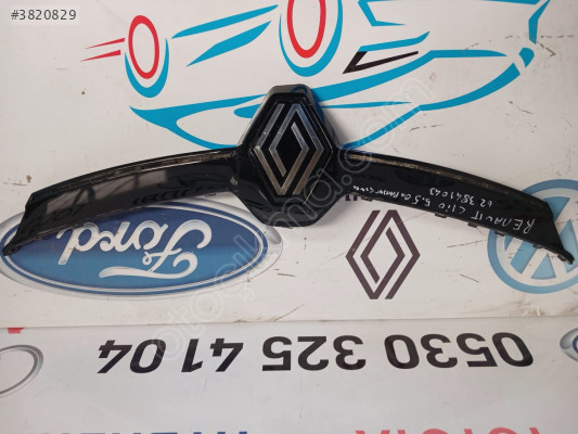 Renault Clio 5.5 Ön Panjur Çıtası Orjinal Çıkma otocikma.com' da - 3820829