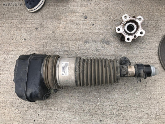 Bmw 7 Seri İ7 G70 Sağ Ön Amartisör 442400019094 otocikma.com' da - 2975179