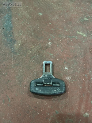 2108605685 Mercedes Benz W210 Emni̇yet Kemeri̇ Tokasi Çıkma Yedek ...