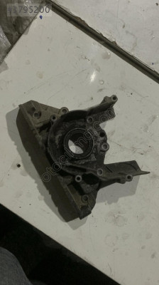 038103153d Vw Caddy Polo Golf Krank Kapağı otocikma.com' da - 3795200