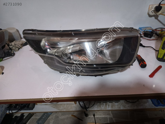 İveco Daily 2014 Sağ Far otocikma.com' da - 2731090