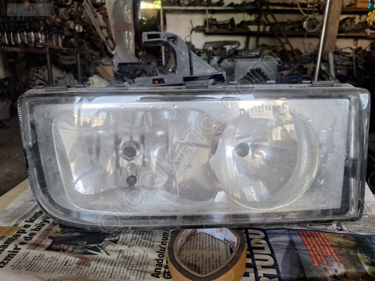 Mercedes Axor Sağ Ön Far otocikma.com' da - 3661715