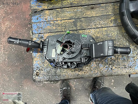 Renault Megane 2 Far Silgi Kolu Komple Orjınal otocikma.com' da - 2627641