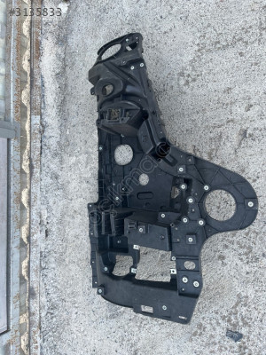 Mercedes Actros Mp4 Ön Sağ Far Yuvası 9608803403 otocikma.com' da - 3135833