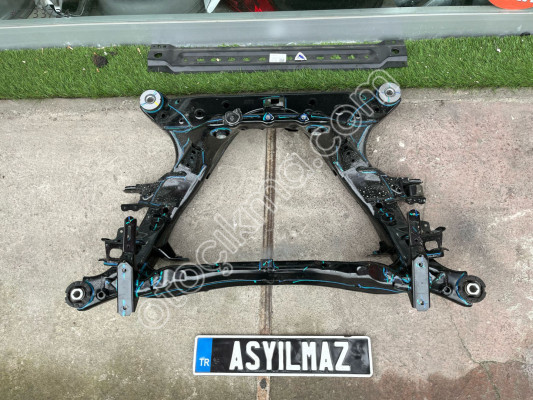 Tesla Model Y Travers otocikma.com' da - 2733724