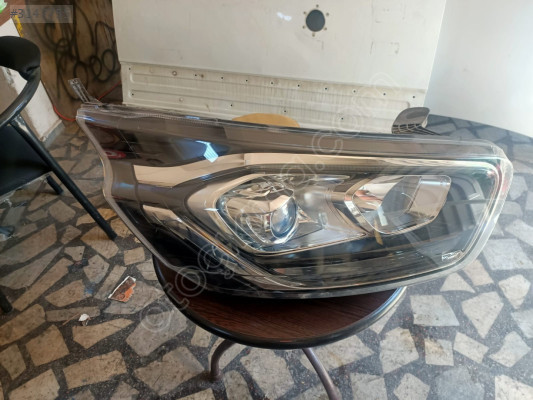 Ford Vtransit Sağ Ön Far 2022 Model otocikma.comda - 3147755